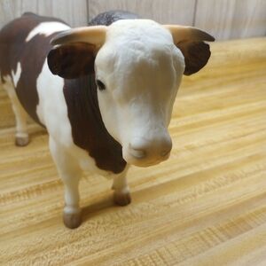 Breyer | Accents | Breyer Simmental Bull | Poshmark